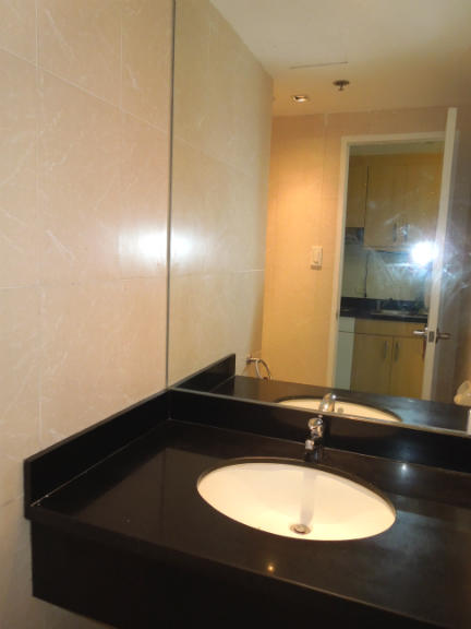 One bedroom Loft Condo in Avant at The Fort - For Rent - BGC