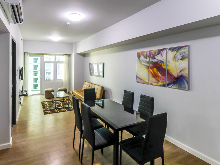 Fully furnished 1BR condo unit for rent in Meranti - BGC