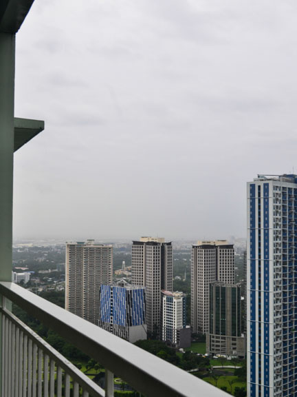 2BR unfurnished condo for rent in Meranti - BGC