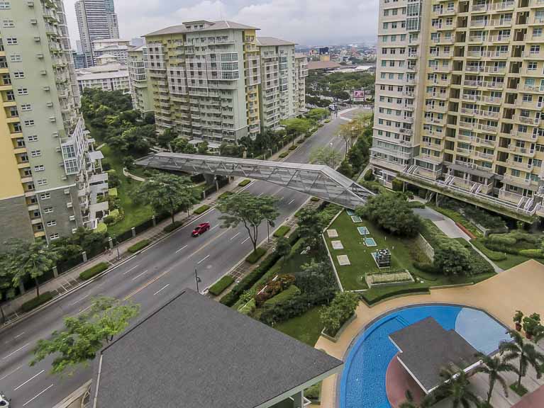 Studio condo for sale in Serendra 2 - Meranti - BGC
