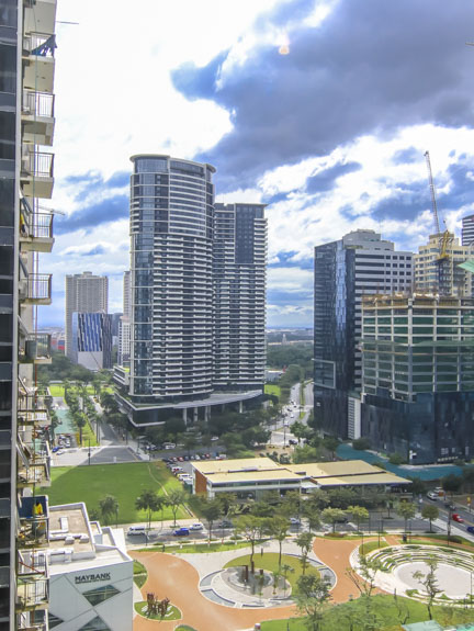 2 bedroom condo apartment for rent in One Maridien - BGC
