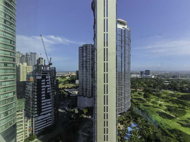 1BR loft type condo SF for rent in Avant at The Fort - BGC
