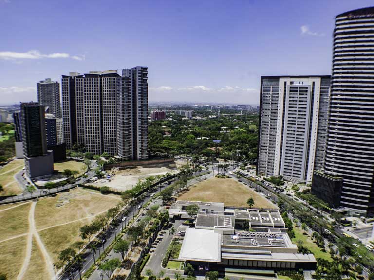 1 bedroom apartment for rent in Seibu Tower - BGC