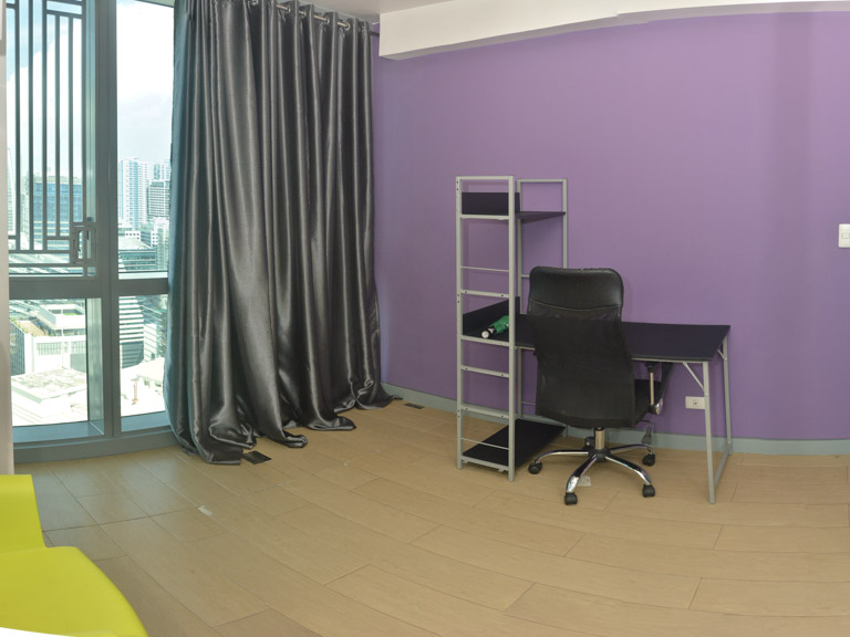 8 Forbestown Road - 2 bedrooms condo FF for Rent, Fort Bonifacio