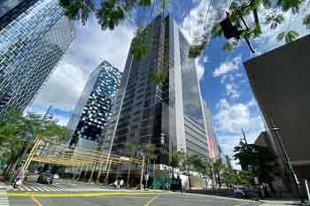 The New buildings in BGC - Construction Updates