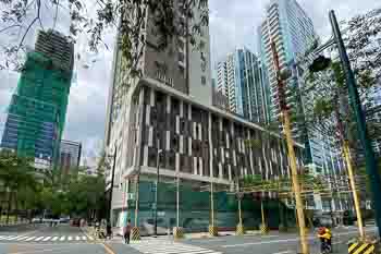The New buildings in BGC - Construction Updates