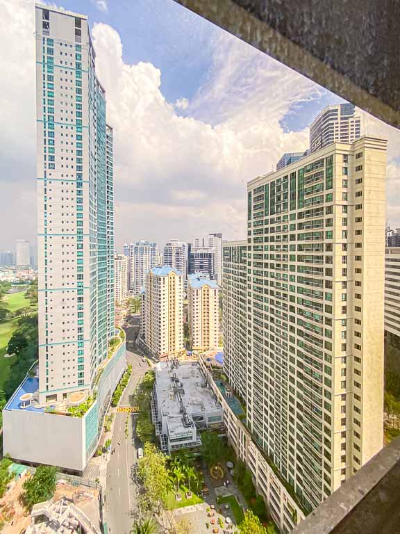 1 bedroom apartment for rent in The Icon Residences - BGC