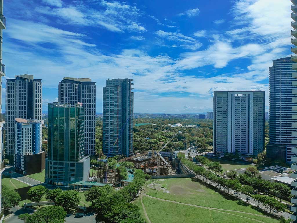 For Sale: 2BR condo in Trion Towers, BGC Taguig