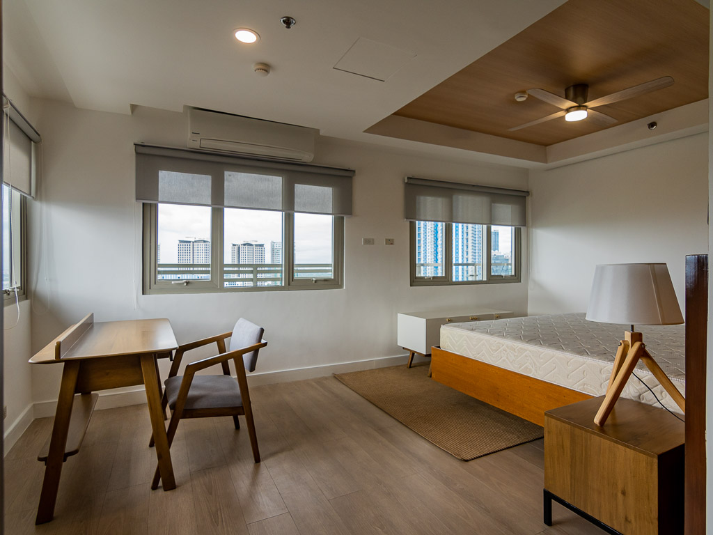 2BR apartment for rent in The Residences at BCC Tower - BGC