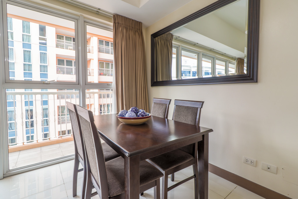 1BR condo for rent in Venice Luxury Residences - Taguig City