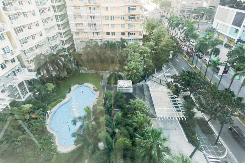 Studio type unit for rent in Serendra, BGC - Manila