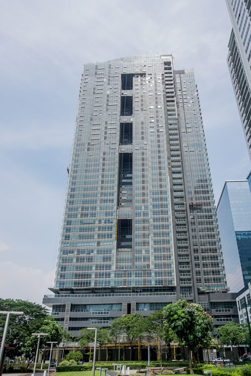 WEST GALLERY PLACE - Condos For Rent - BGC